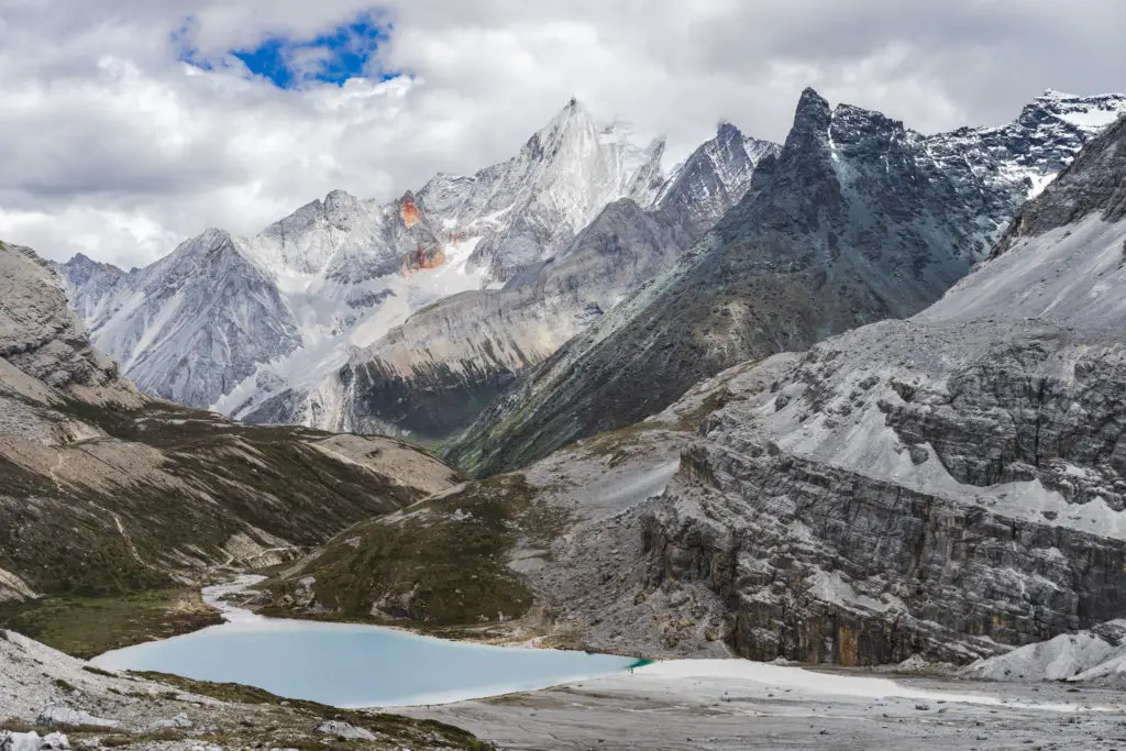 Yading Nature Reserve: The Ultimate Travel & Trekking Guide