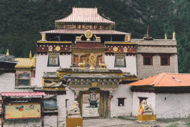 Yading Nature Reserve: The Ultimate Travel & Trekking Guide