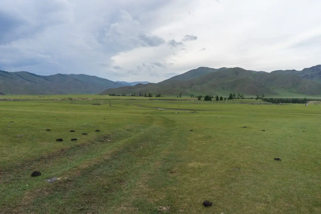 61 Useful Tips for Travelling to Mongolia (Backpacker’s Guide)